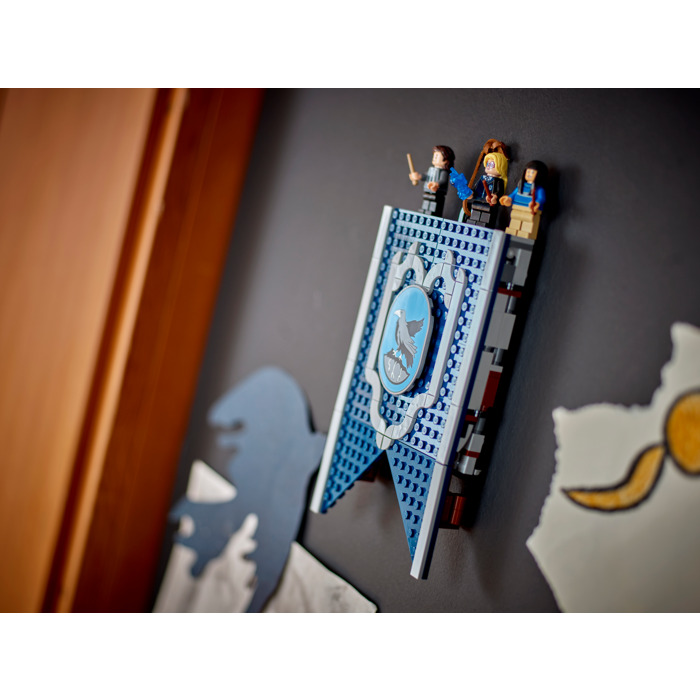 LEGO Ravenclaw House Banner Set 76411 | Brick Owl - LEGO Marketplace