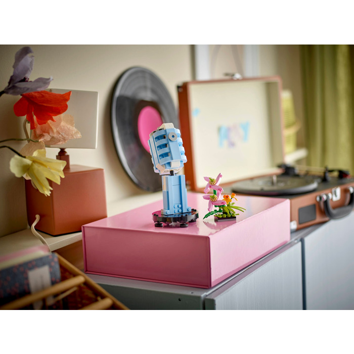 LEGO Record Player with Flowers Set 31172 | Brick Owl - LEGO Marketplace