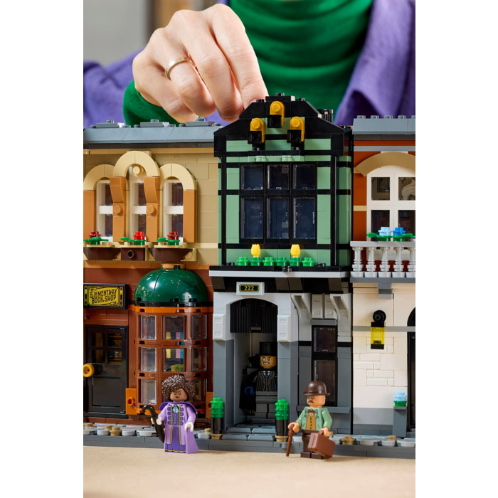 LEGO Sherlock Holmes: Book Nook Set 10351 | Brick Owl - LEGO Marketplace