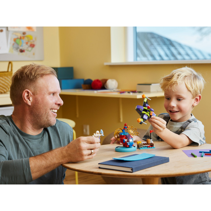 LEGO Spidey vs. Green Goblin Set 10793 | Brick Owl - LEGO Marketplace