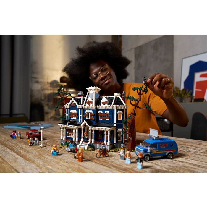 LEGO Stranger Things: The Creel House Set 11370 | Brick Owl