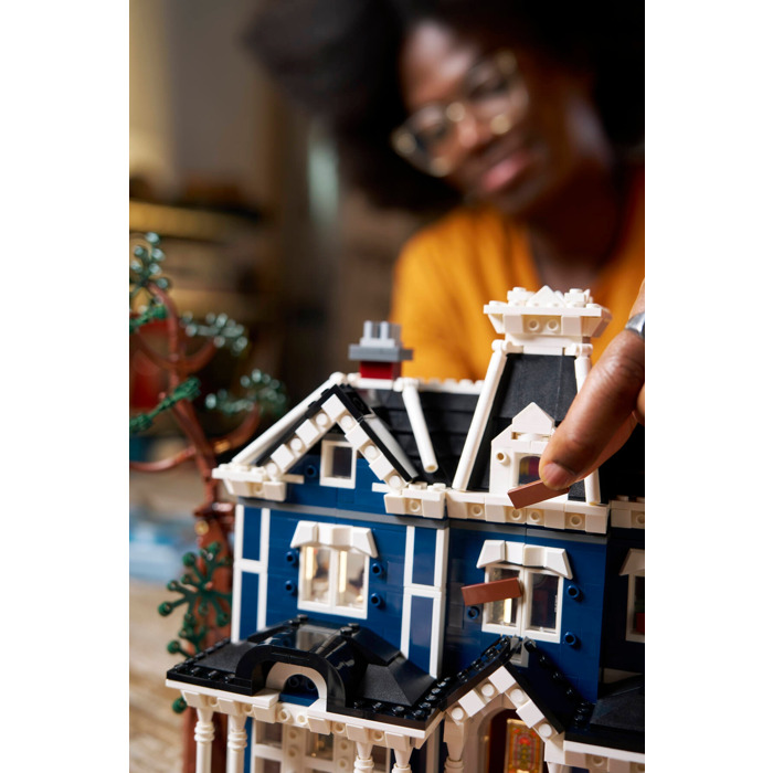 LEGO Stranger Things: The Creel House Set 11370 | Brick Owl