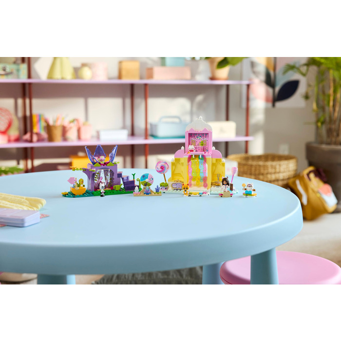 LEGO Sweet Treat Mountain & Kitty Garden Set 11205 | Brick Owl