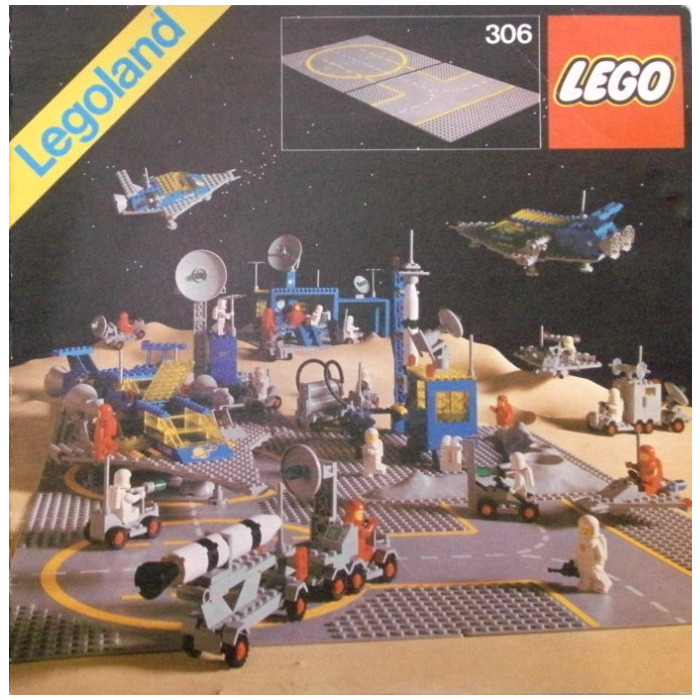 LEGO Two Lunar Landing Plates Set 306-1 | Brick Owl - LEGO Marketplace