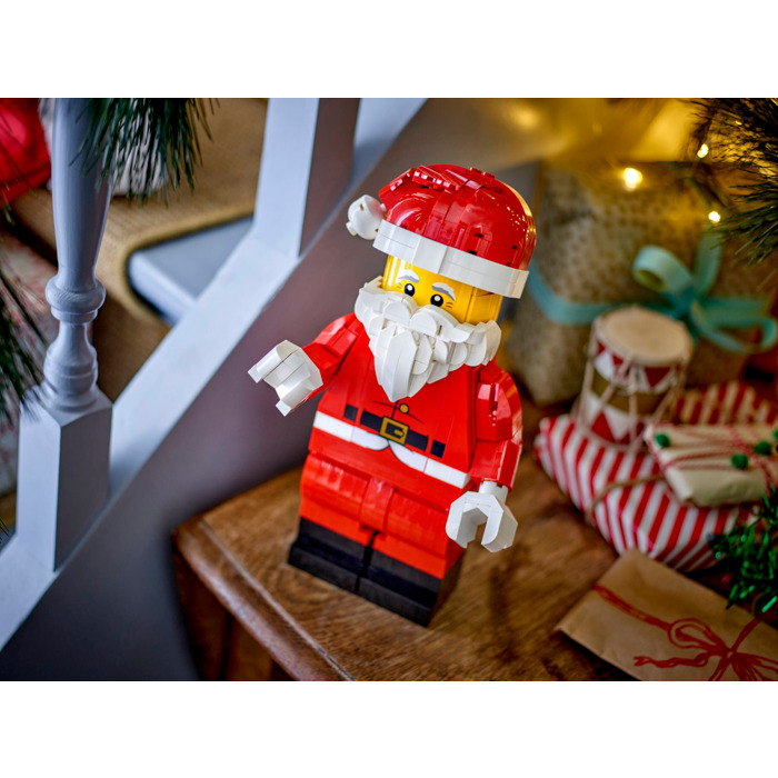 LEGO Up-Scaled Santa Minifigure 40820 | Brick Owl