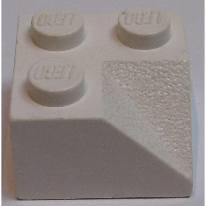 LEGO White Slope 2 x 2 (45°) with Double Concave (3046 / 4723) | Brick ...