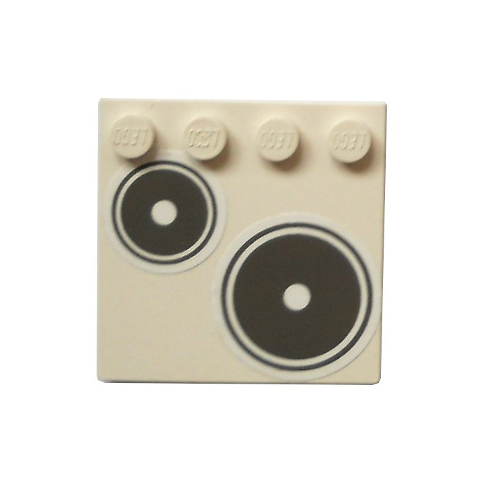 LEGO White Tile 4 x 4 with Studs on Edge with 2 cooking plates (left ...