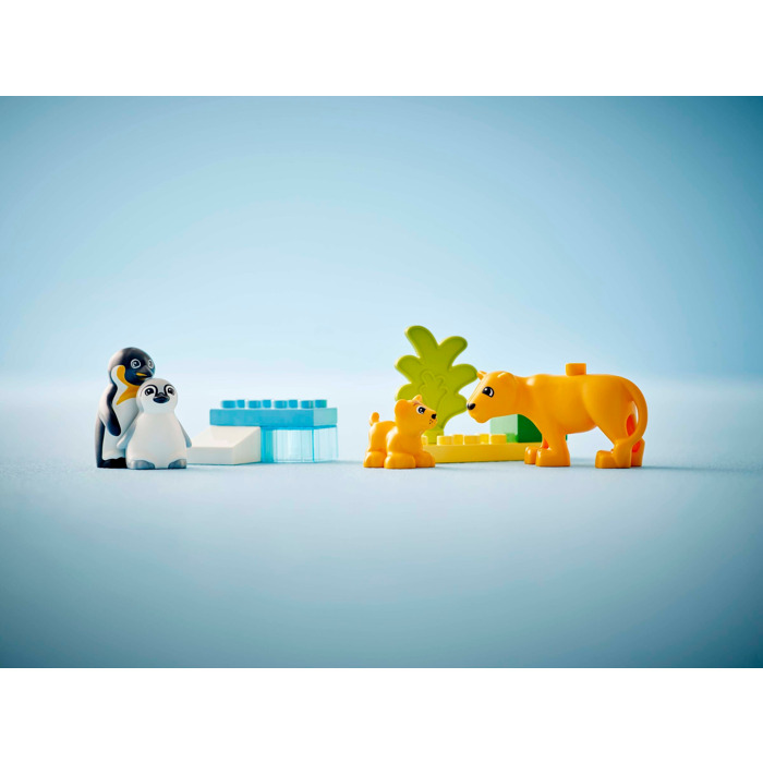 LEGO Wild Animal Families: Penguins & Lions Set 10442 | Brick Owl ...