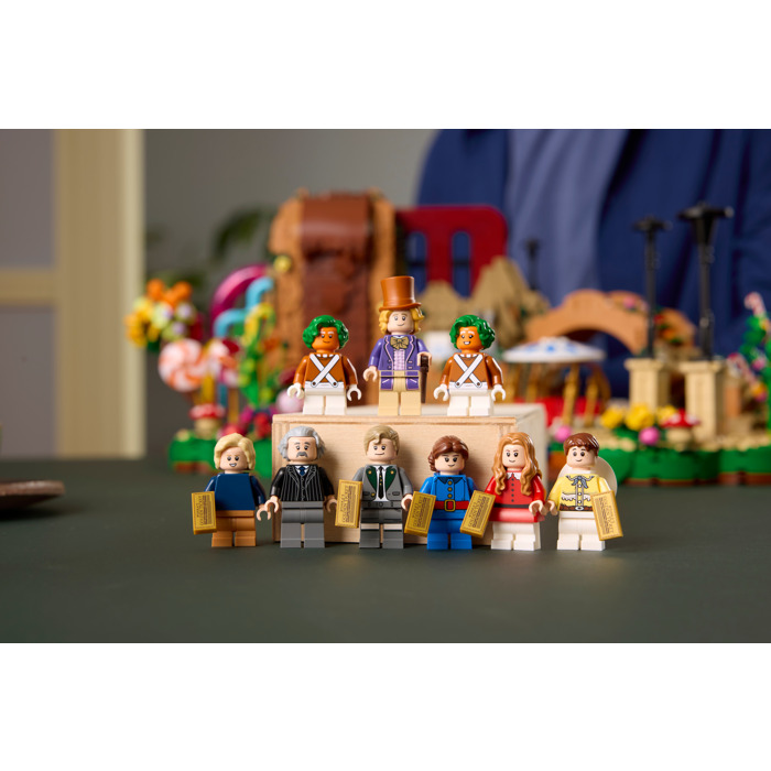 LEGO Willy Wonka & the Chocolate Factory Set 21360 | Brick Owl