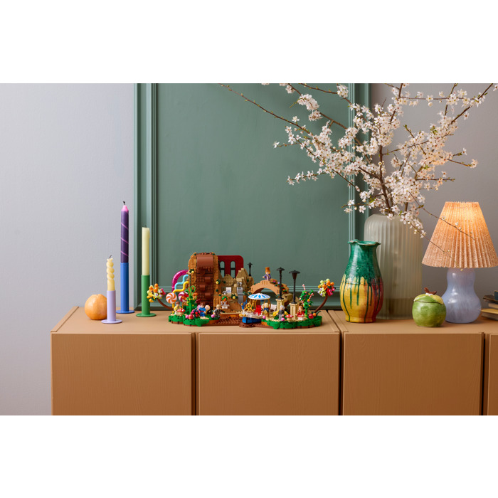 LEGO Willy Wonka & the Chocolate Factory Set 21360 | Brick Owl - LEGO ...