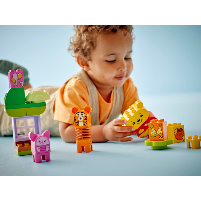 LEGO Winnie the Pooh's Birthday Party Set 10457 | Brick Owl - LEGO ...