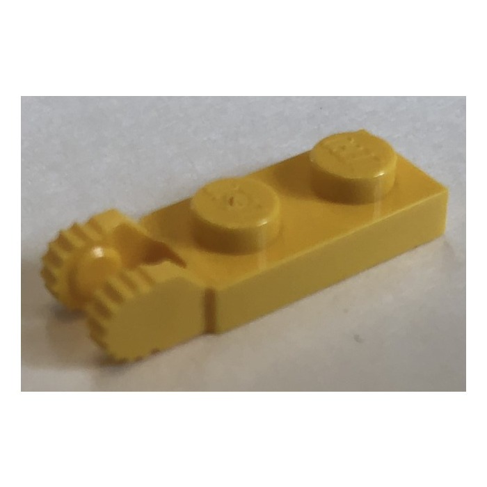 LEGO Yellow Hinge Plate 1 x 2 with Dual Fingers (44302 / 54657) | Brick ...