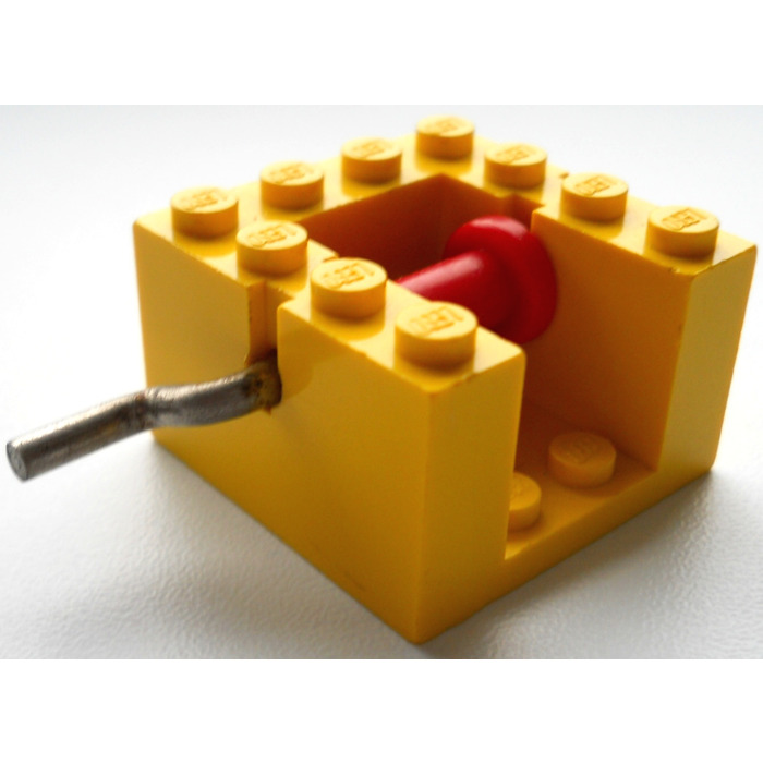 LEGO Yellow String Reel Winch 4 x 4 x 2 with Metal Handle and Red Drum ...