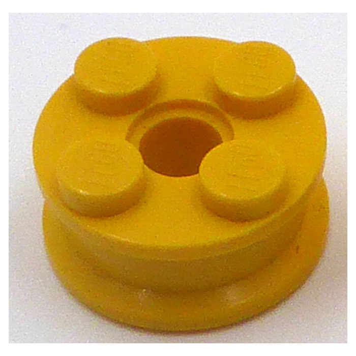 LEGO Yellow Wheel Rim Ø10 x 17.4 with Studs and Pin Hole (6248) | Brick ...