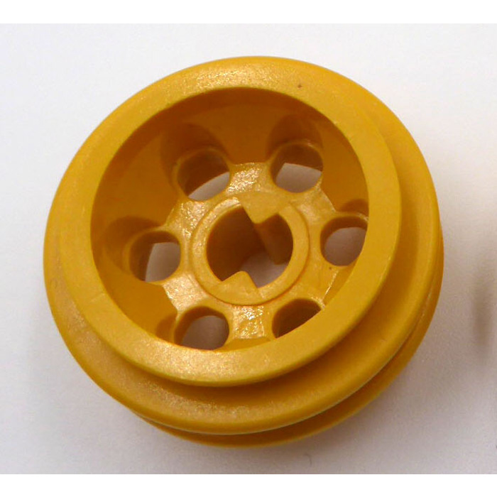 LEGO Yellow Wheel Rim Ø24 x 14 (30.4 x 14 VR) (2994 / 32447) | Brick ...